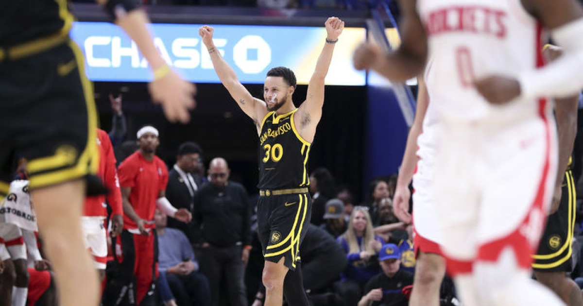 GSW 6연패 끊은 커리, NBA 새 역사도 썼다