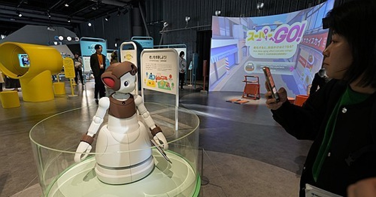 JAPAN ROBOTS EXHIBITION