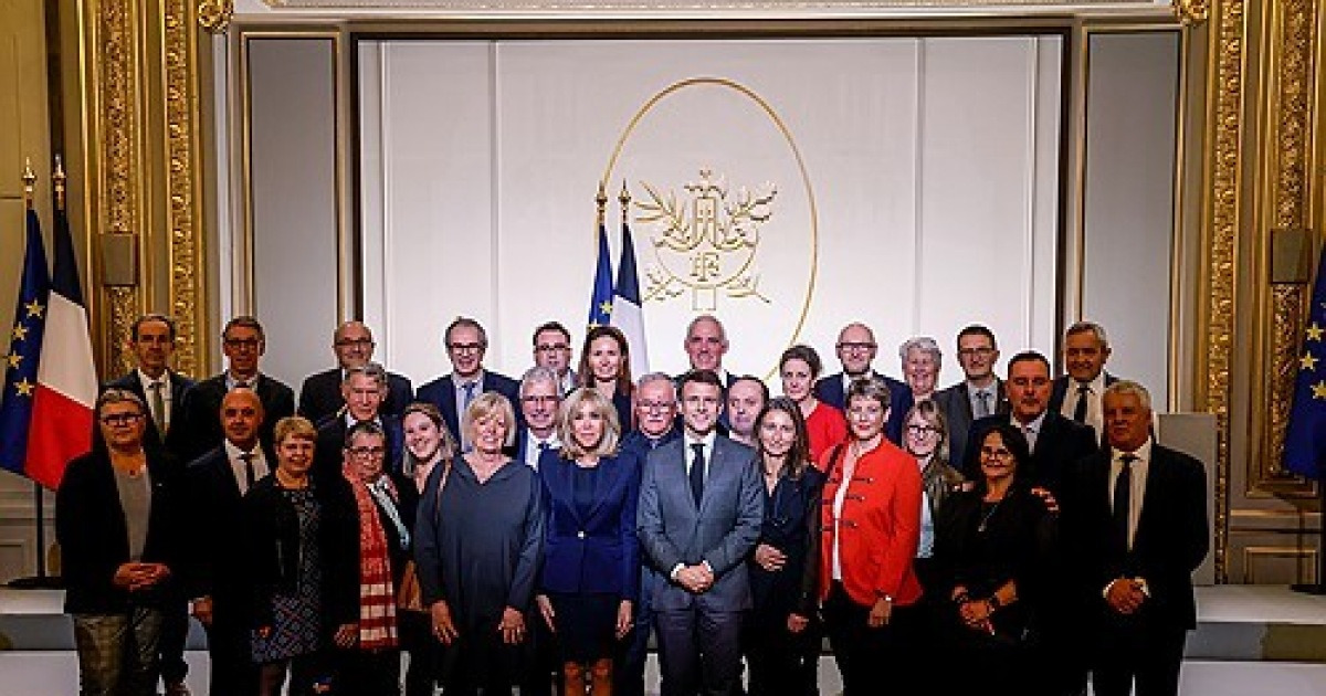 FRANCE GOVERNMENT MAYORS