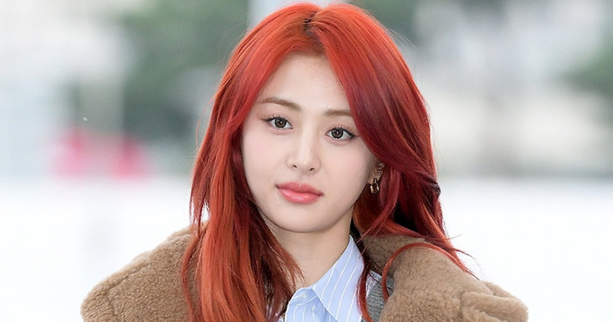 르세라핌 허윤진 ‘디즈니 만화 속 공주님[포토엔hd]