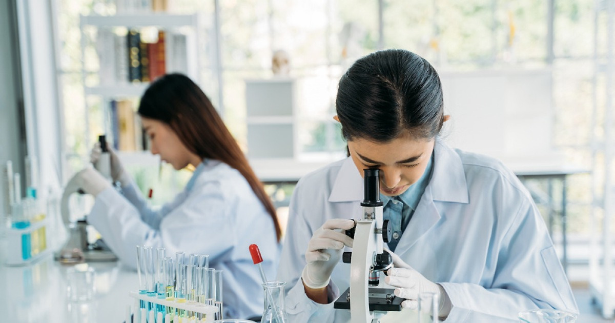Korean female scientists struggle with highest gender barrier in world