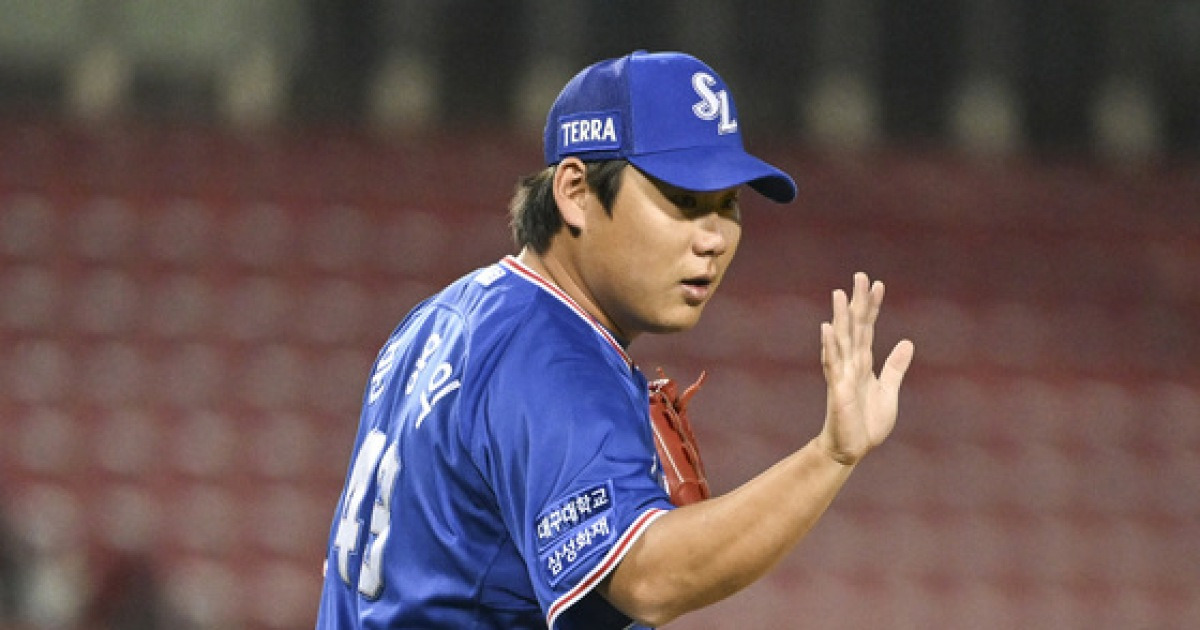 "불펜 전력에 보탬" KT, FA 김재윤 보상 선수로 '150km 파이어볼러' 문용익 지명