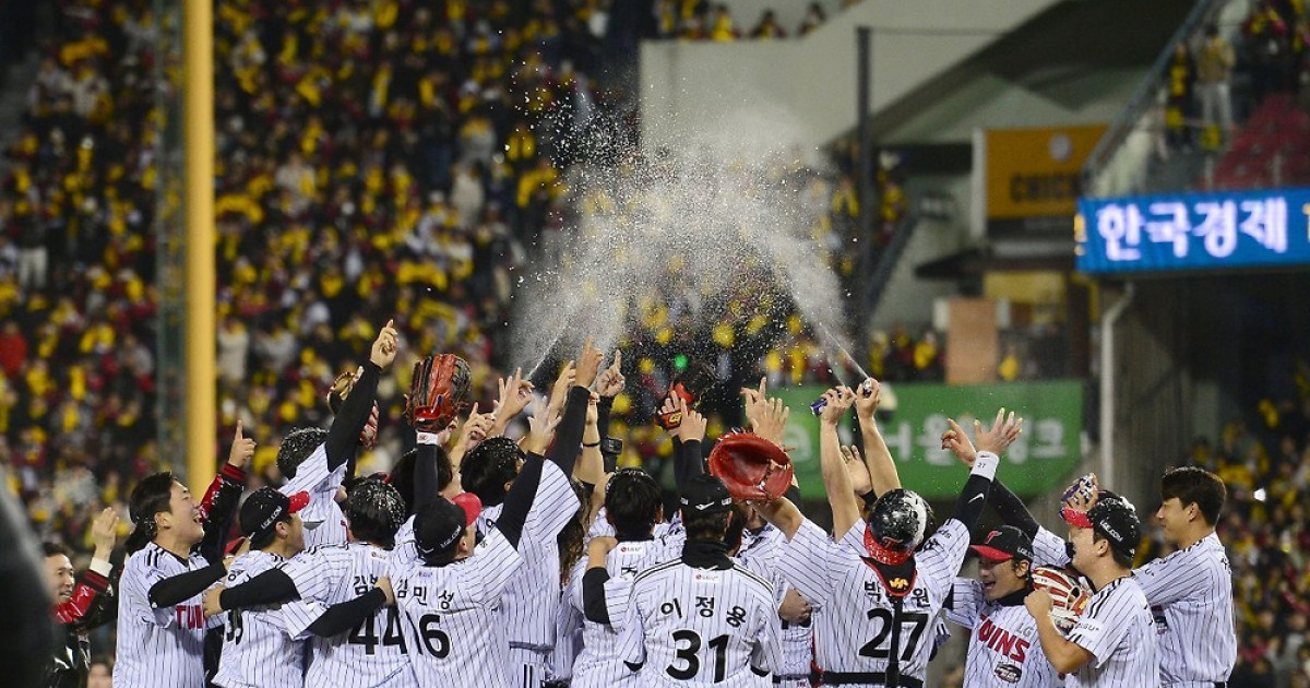 감격의 LG, 29년만에 KS우승 축배
