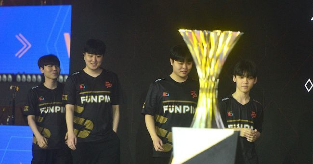 GF 韓 첫 치킨 낭보 V7, 1일차 중간 선두…젠지, 16위 [PGC]