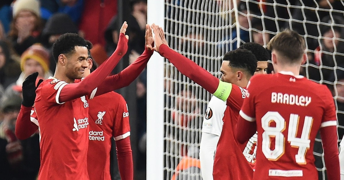 '학포 멀티골' 리버풀, 린츠 4-0 완파…UEL 16강 진출 확정