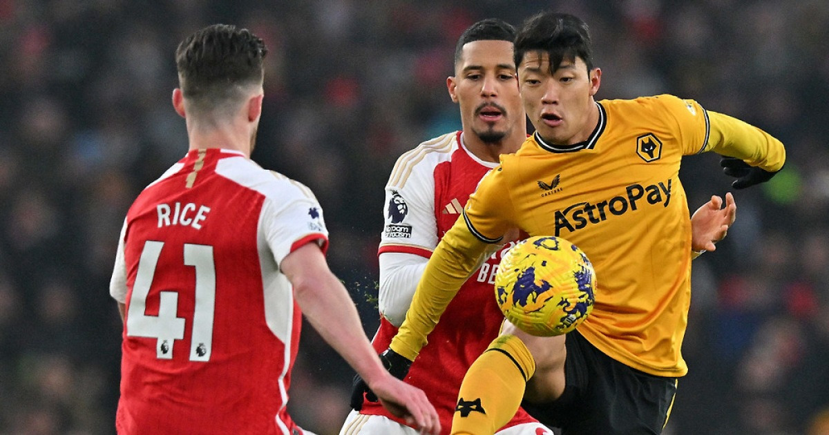 [EPL현장리뷰]아스널, 울버햄턴에 2대1 승리하고 선두질주, 황희찬 풀타임 소화