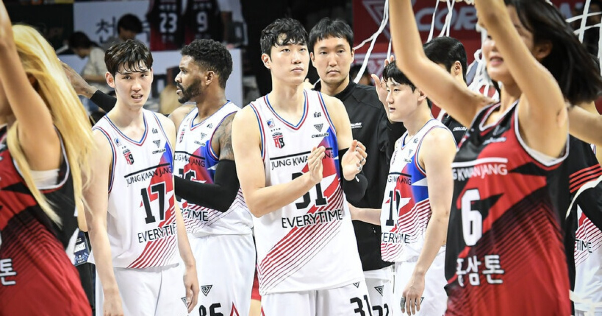 [JB화보] EASL, 안양 정관장과 TNT 트로팡 기가 경기 화보 (정관장 105-97 TNT 트로팡 기가)