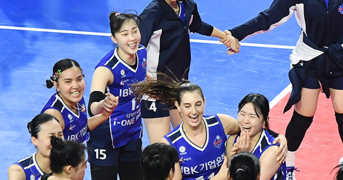 [ST포토] IBK기업은행, 기분 좋은 2연승