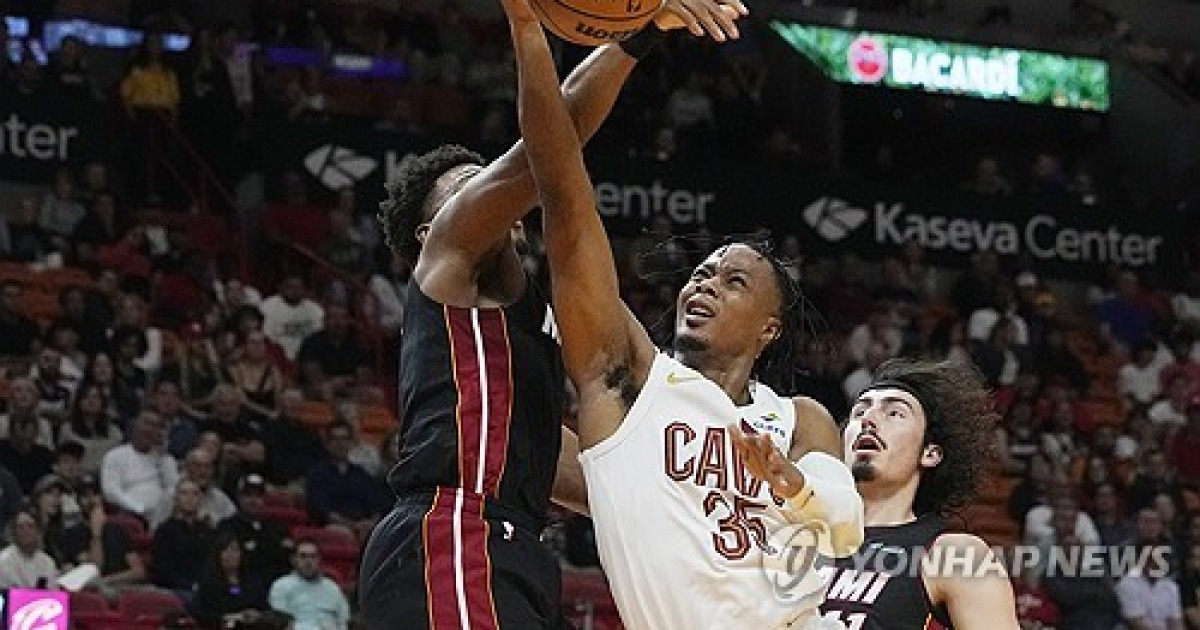 Cavaliers Heat Basketball