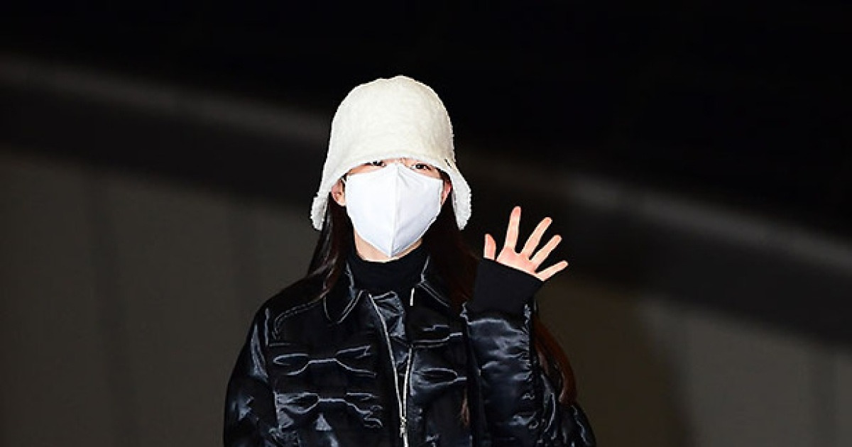 장원영 ‘올해도 AAA MC 봐요!’