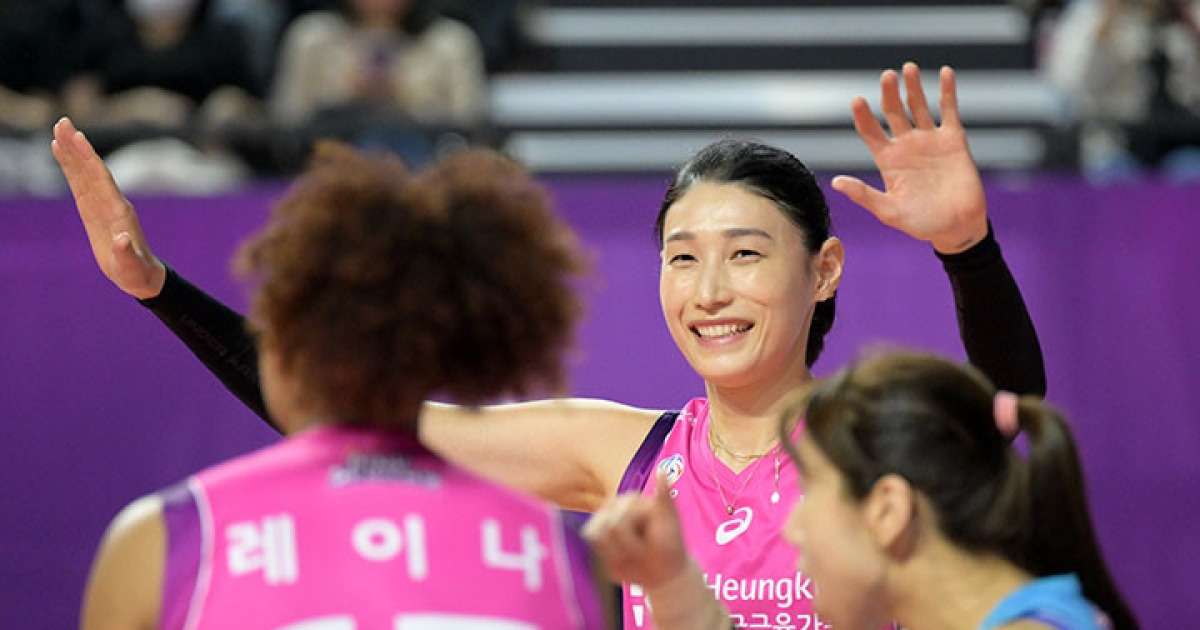 김연경, 괴력의 36득점+박혜진 복귀! 흥국생명, IBK와 657일만에 풀세트 신승