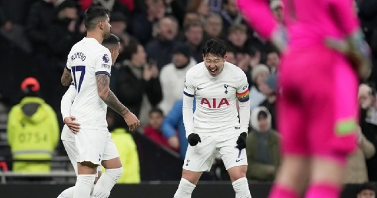 'EPL 화제' 손흥민, '약체' 노팅엄 상대 2경기 연속골 '정조준'