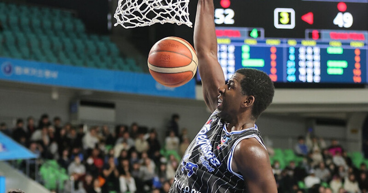 [BK 리뷰] ‘4Q 첫 5분 22-2’ 한국가스공사, LG전 8연패 탈출!