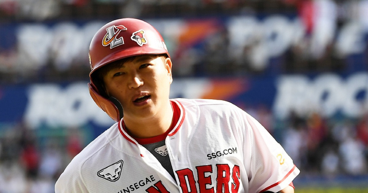 합의점은 언제쯤? 진전 없는 SSG 포수 FA 협상, 이러다 해 넘기나