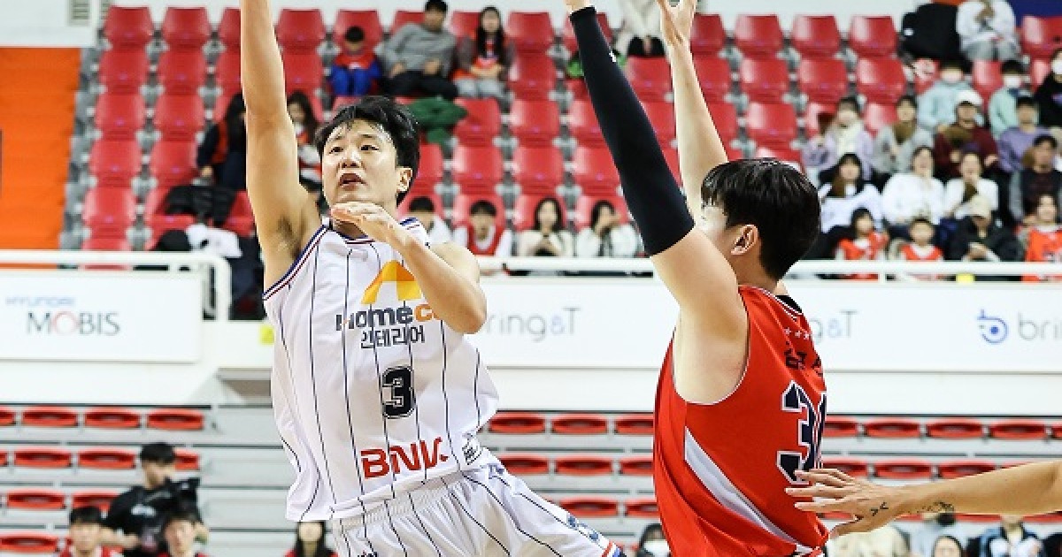 KCC, 84-81로 현대모비스에 짜릿한 역전승 거둬