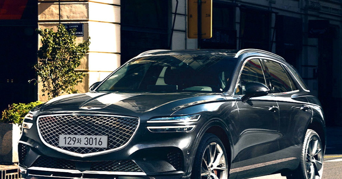 “설마 이렇게 나오는건가요?” 제네시스 신형 GV70, 테스트카 최초 공개 | 위드카