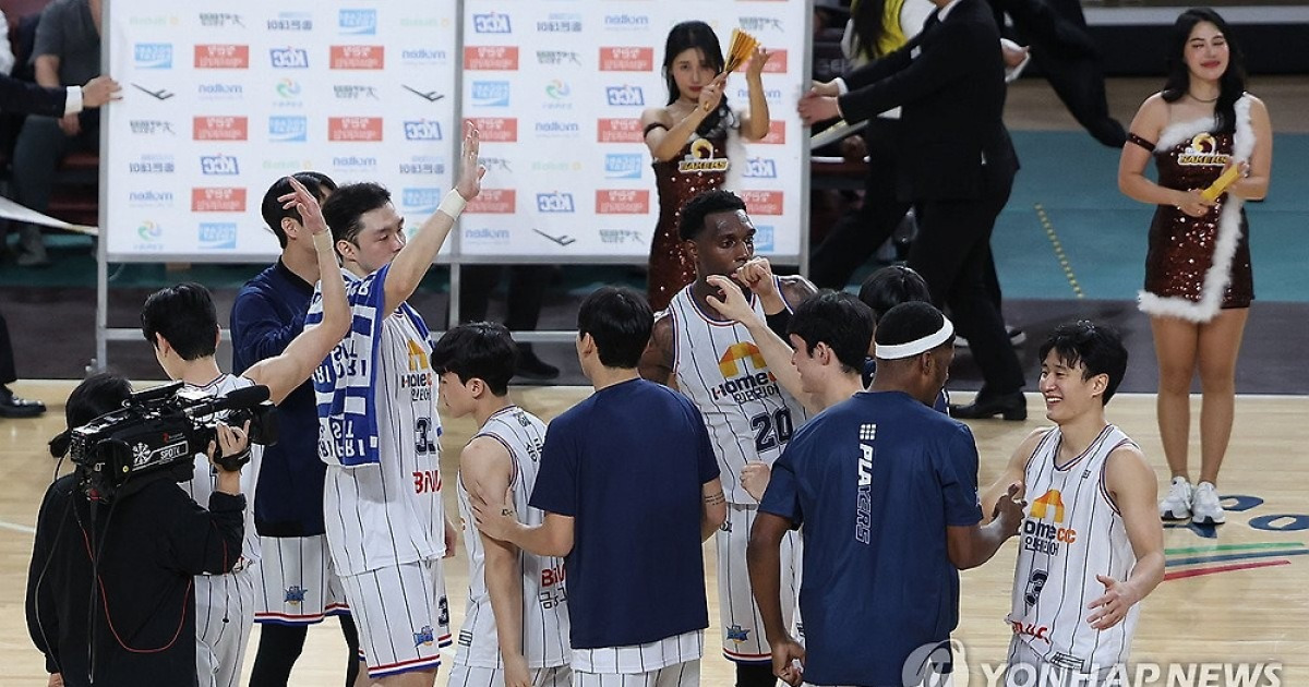 KCC, LG 상대로 95-91 승리