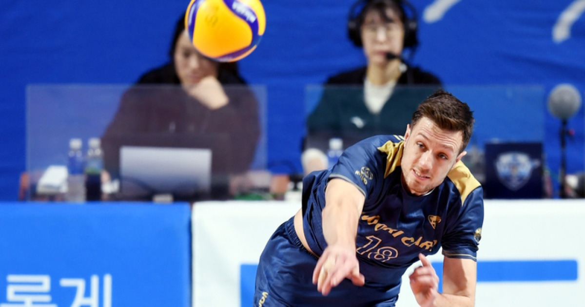 우리카드 마테이-IBK 아베크롬비, 3R MVP 선정