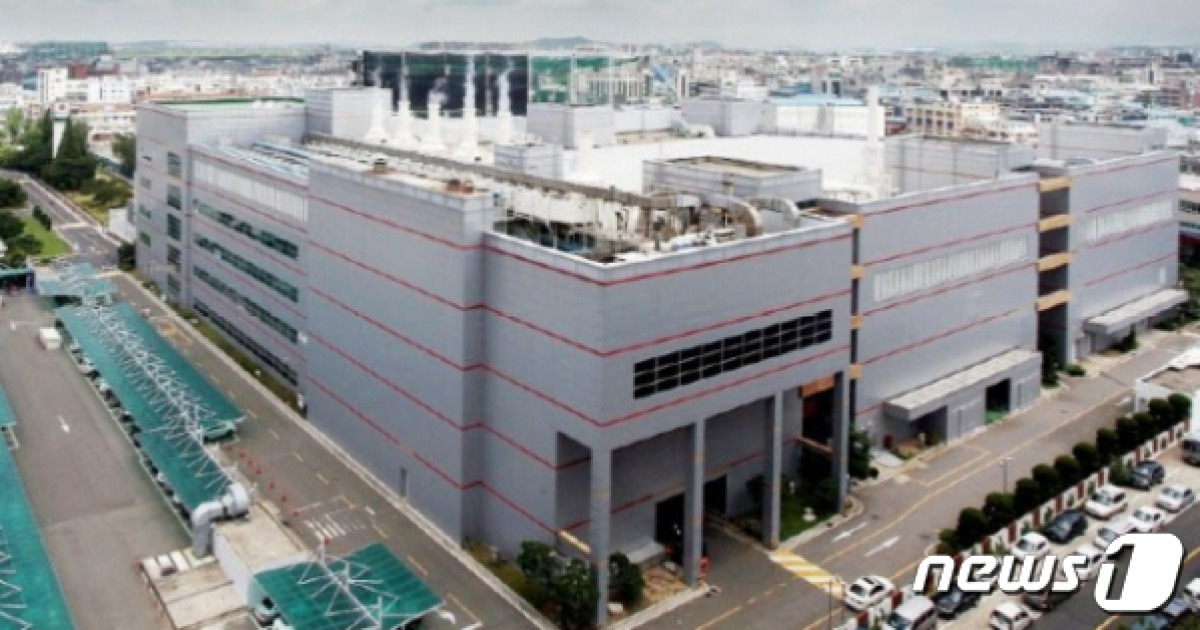 KCGI, DB그룹에 DB하이텍 5.6% 매도…경영권 분쟁 마무리(종합)