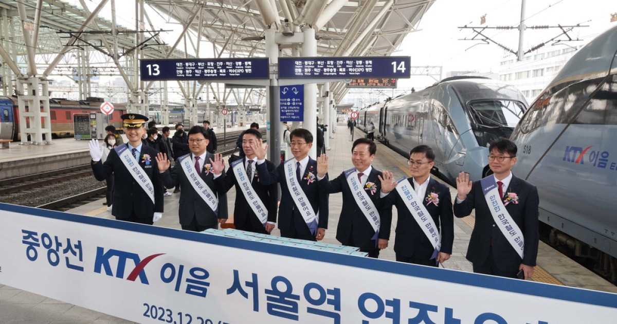 [포토] 중앙선 'KTX 이음' 서울역까지 달립니다