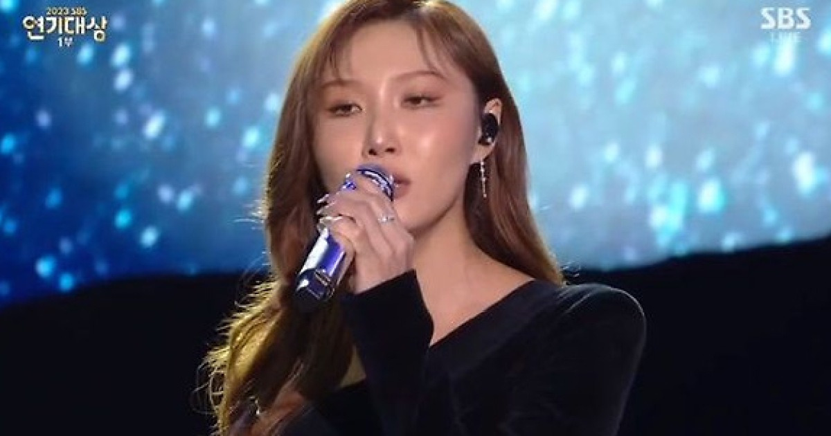 이선균 발인날 'SBS 연기대상'…진선규·화사 추모