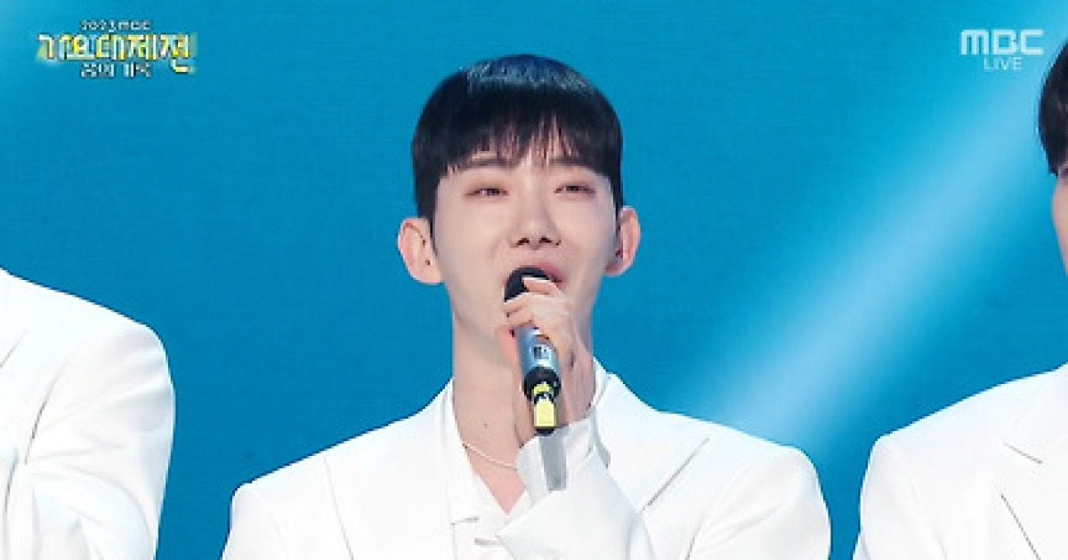 2AM 완전체 출격.. 조권 "우리가 MBC 찐 아들..한 해 마무리 뜻깊어"[MBC 가요대제전]