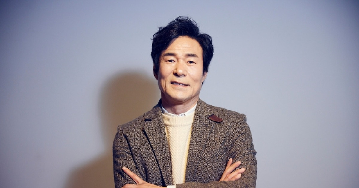 오광록, 18년 인연 IHQ와 재계약