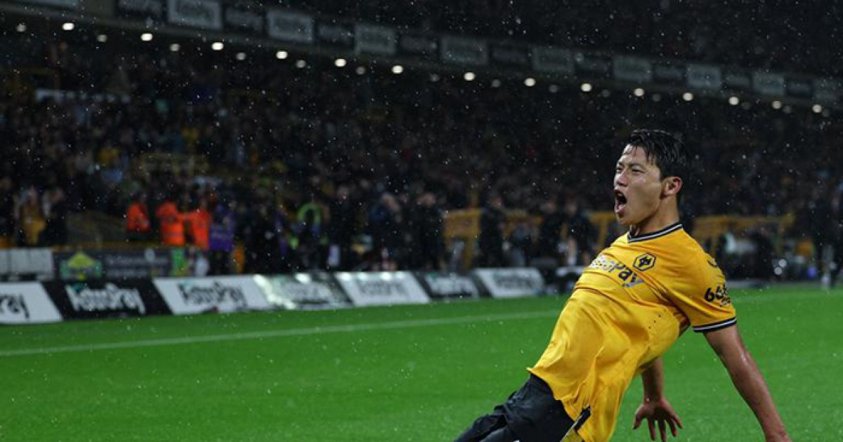 울버햄프턴 황희찬, BBC 선정 EPL 19·20라운드 ‘이 주의 팀’