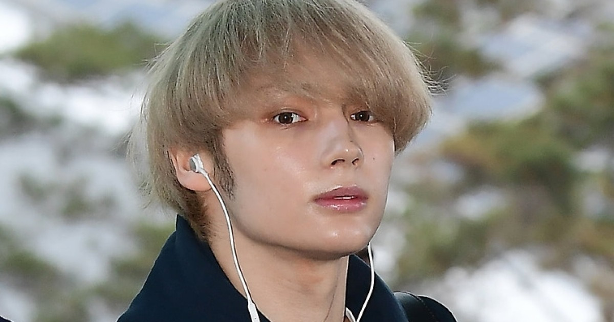 [TEN포토]TXT 휴닝카이 '눈빛 하나로 팬심 올킬'