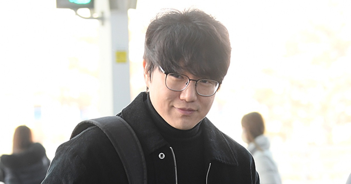 성시경 ‘부드러운 눈빛과 미소