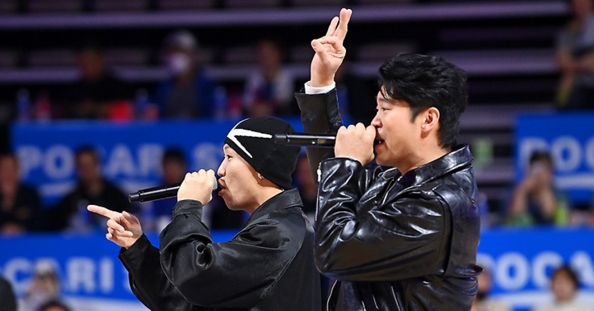 '스모크' 다이나믹듀오, WKBL 올스타 축하공연[엑's HD포토]