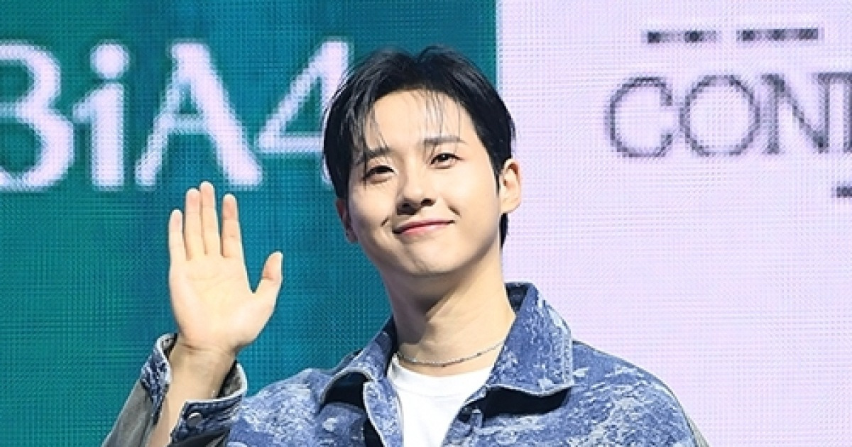 B1A4 신우 “올해 데뷔 13년차…가족같이 지낸 게 롱런의 비결” [MK★현장]