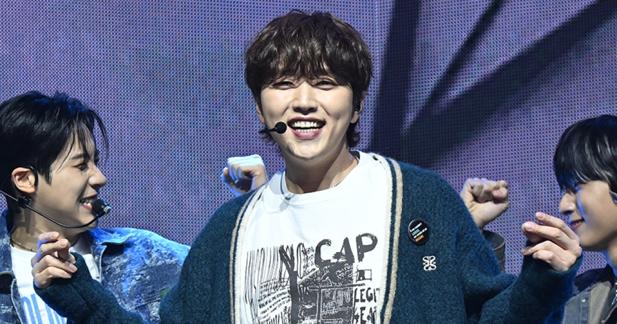 B1A4 산들, 스마일~ [포토엔HD]