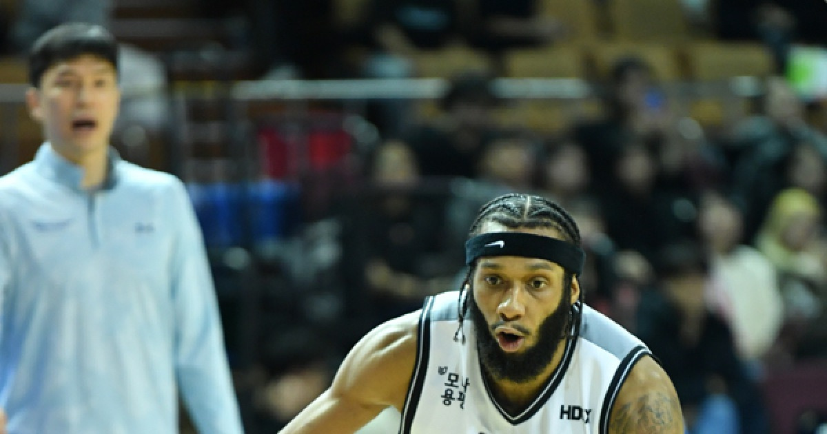 프로농구 ‘폭격기’ KT 패리스 배스, 3라운드 MVP 선정