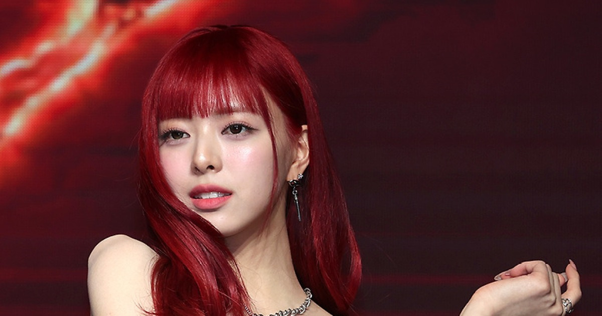 [포토s] 있지 유나 디즈니 공주 느낌
