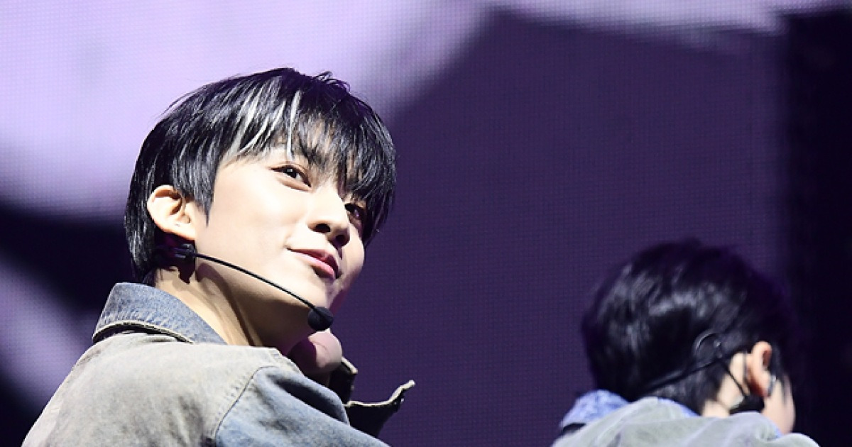 [TD포토] B1A4 공찬 '남사친 눈빛'