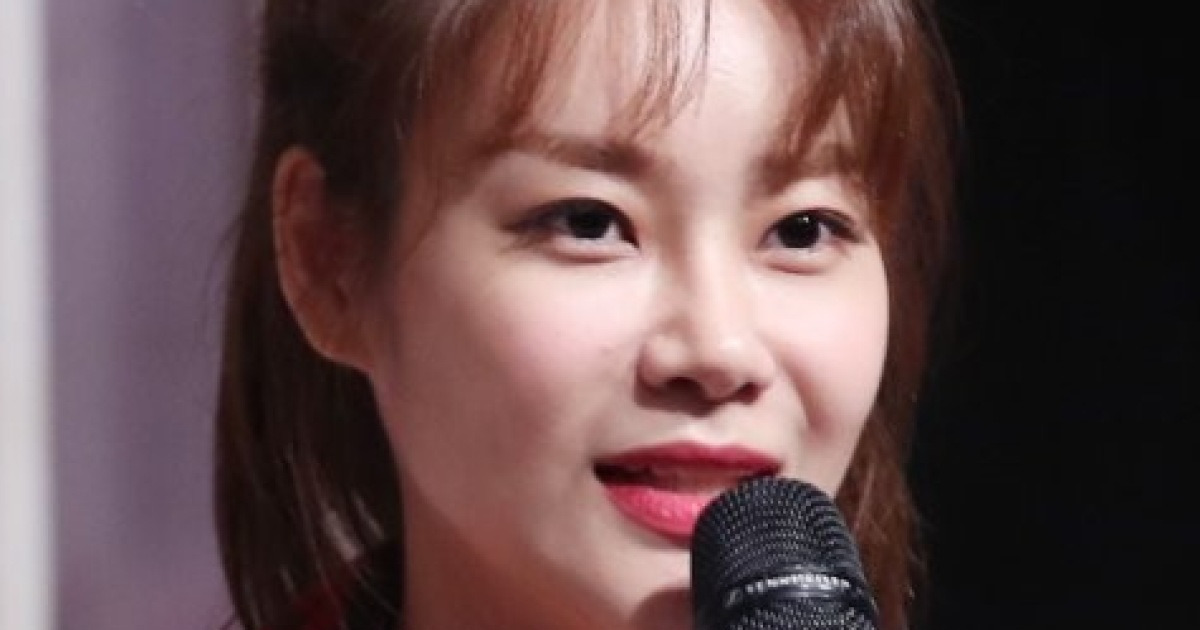 AOA 유나, 유명 작곡가와 결혼