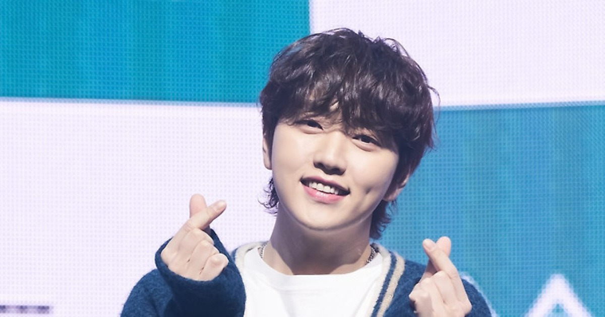 B1A4 산들, 야무진 손하트 [DA포토]