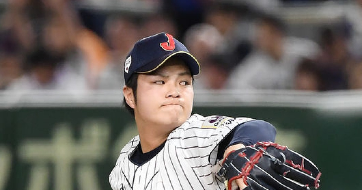 성폭행 논란 FA 영입, 레전드 보호명단 제외, 160km 투수 유출....소뱅 팬들 '부글부글'