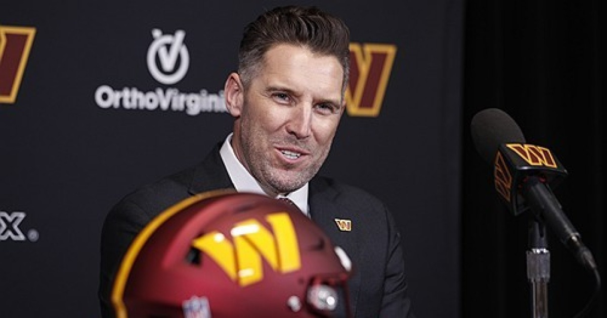 Commanders Peters Football