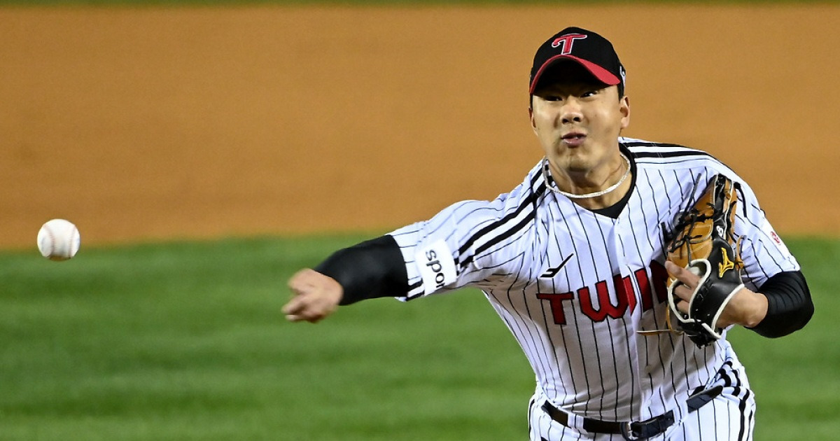 155km 무너진 홀드왕, 5선발 경쟁자, 우완 선발 유망주, 함덕주 대체자원... LG 영건 6명 20일 애리조나 조기 출국[SC 초점]