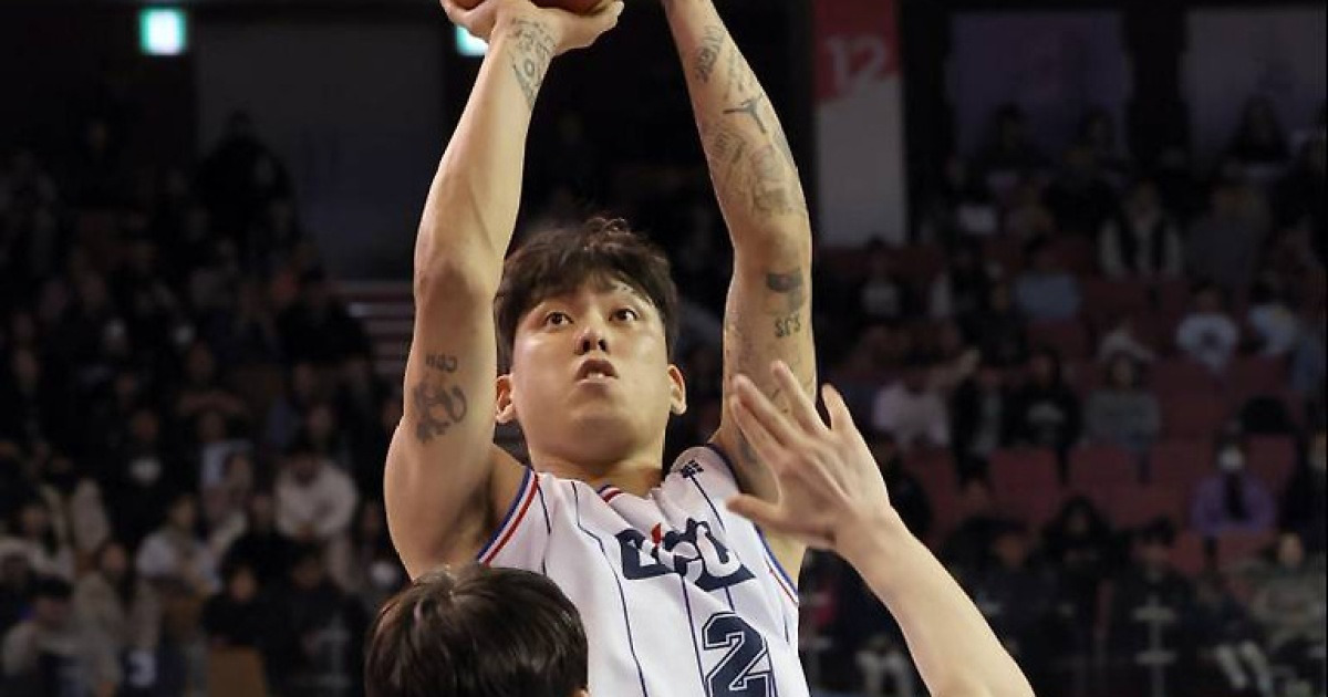 [IS 잠실] '최준용 3Q 16점 원맨쇼' KCC, 삼성 꺾고 연패 탈출