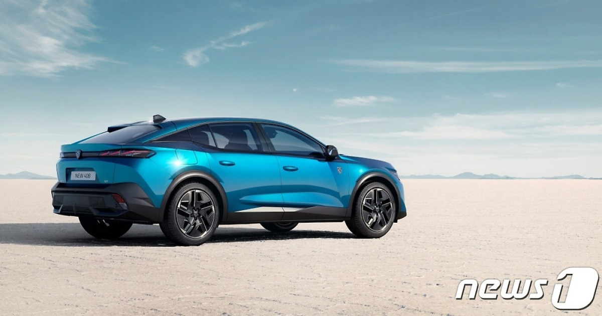 검은색 흰색 이제 그만…푸조 408 장착한 '옵세션 블루'