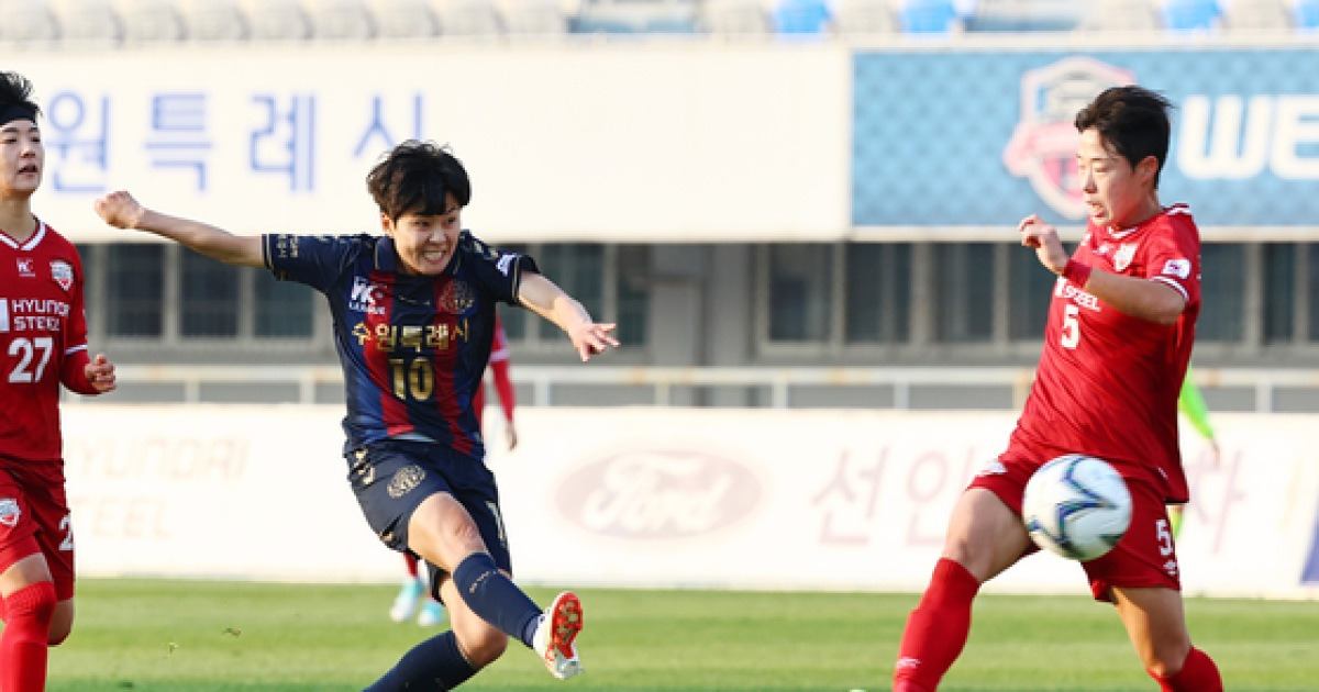 Korean top scorer Ji So-yun joins Seattle Reign on two-season deal