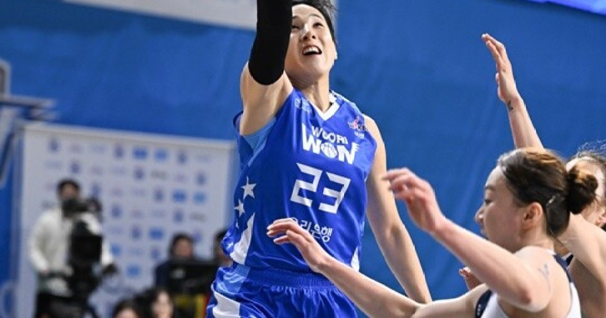 [WKBL 4라운드 리뷰] 우리은행의 여전한 원투펀치와 달라진 슈터, 그리고...