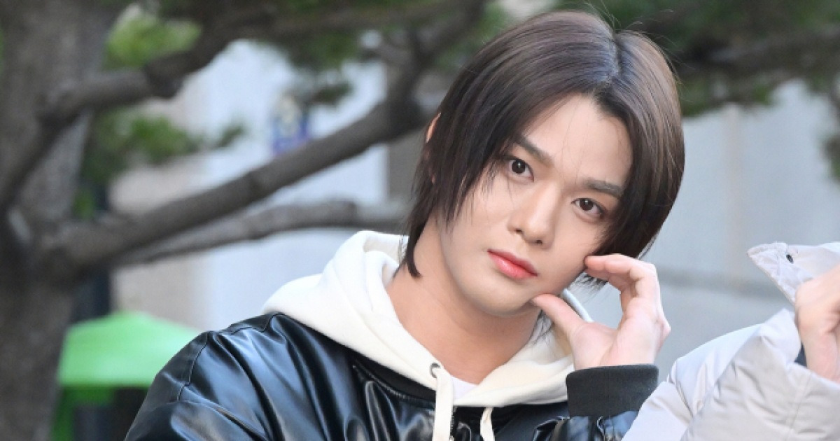 CIX 배진영, 하트 '픽스' 완료 [SE★포토]