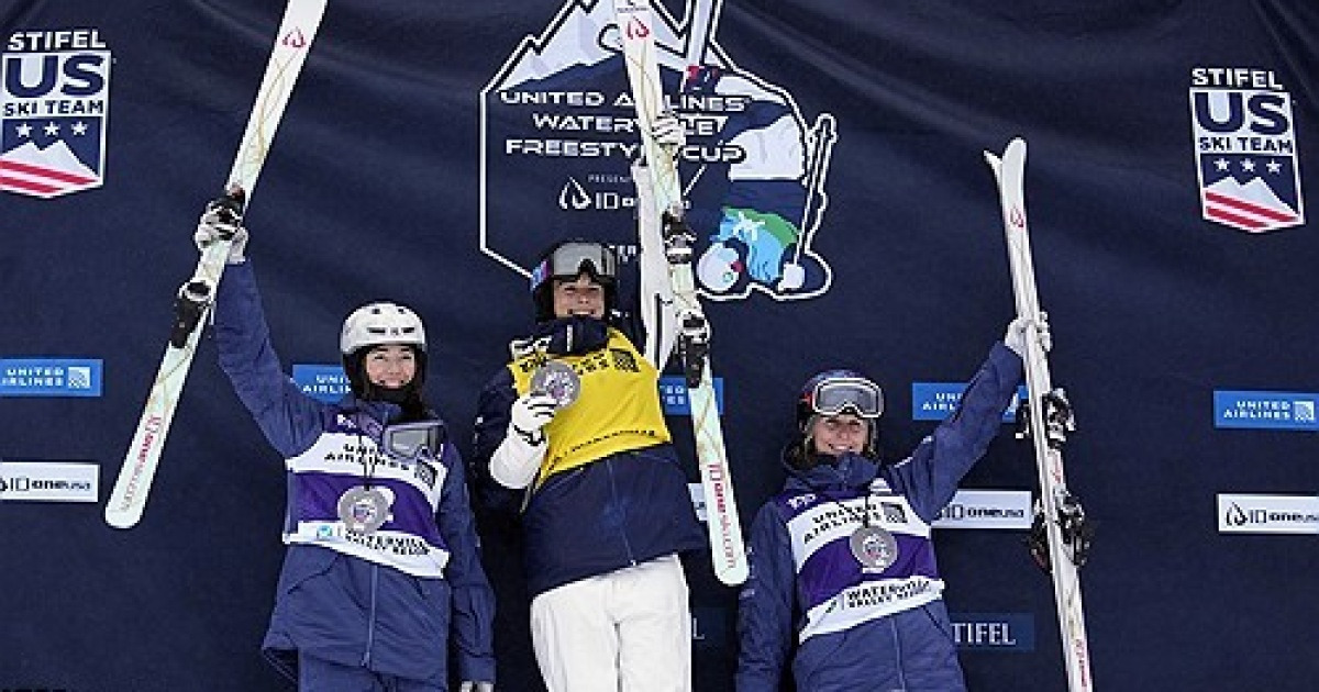 WCup Freestyle Moguls Skiing