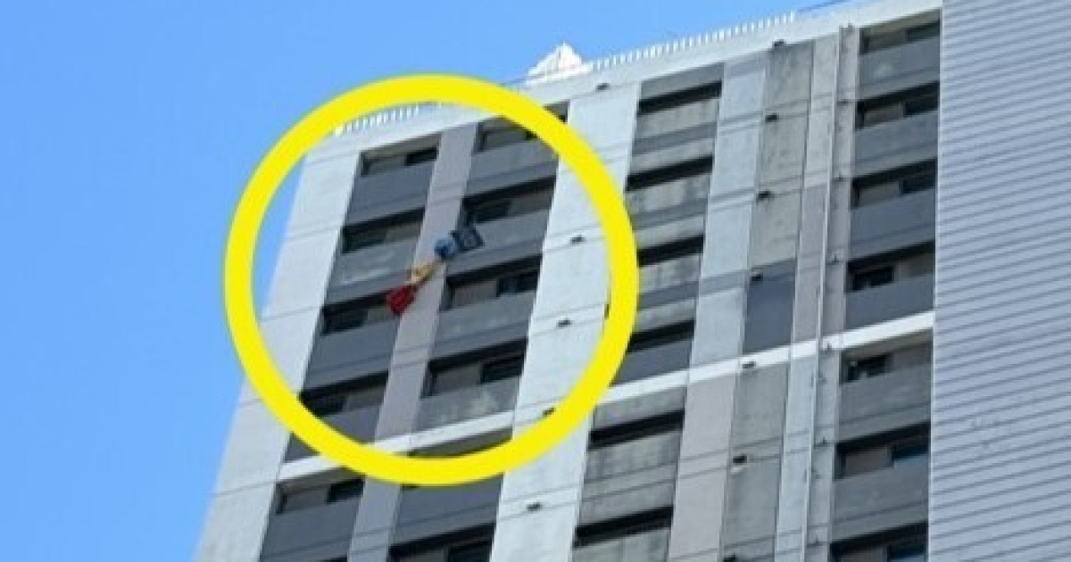 아파트 28층에 내걸린 SOS…20시간 갇힌 노인 살린 눈썰미