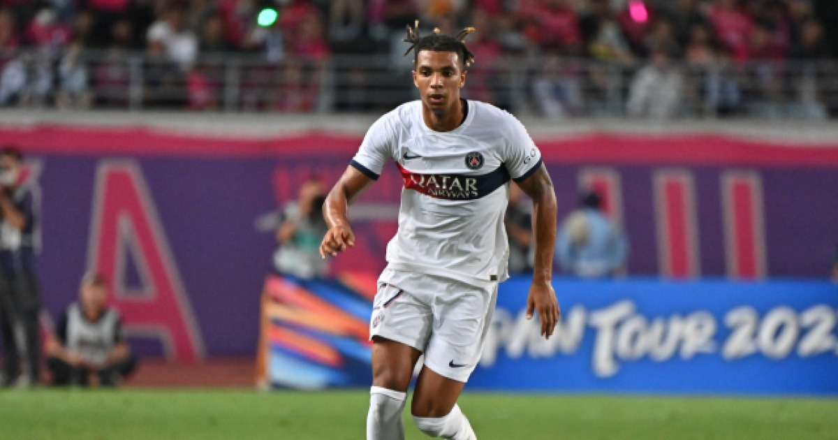 이강인과 주전 경쟁은 시기상조→PSG 입단 동기 신예 MF 임대 결정…등번호 10번 배정