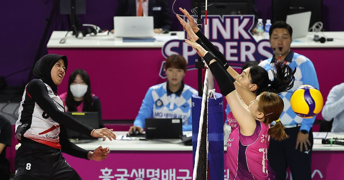 '메가+지아 49점 합작' 정관장, IBK 5연패 몰아 넣고 2연승